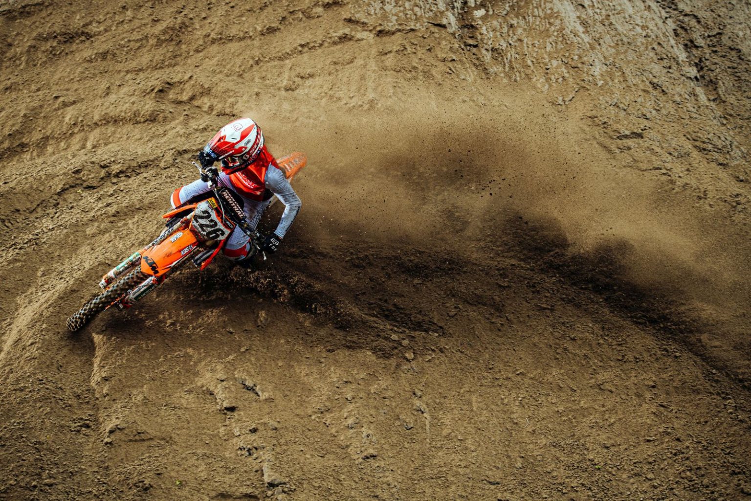 Starkes Feld für die Saison 2021: Das sind ADAC MX Masters-Favoriten ...