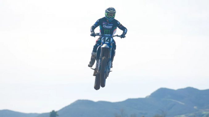 Eli Tomac und Dylan Ferrandis beim Supercross-Training (Video ...