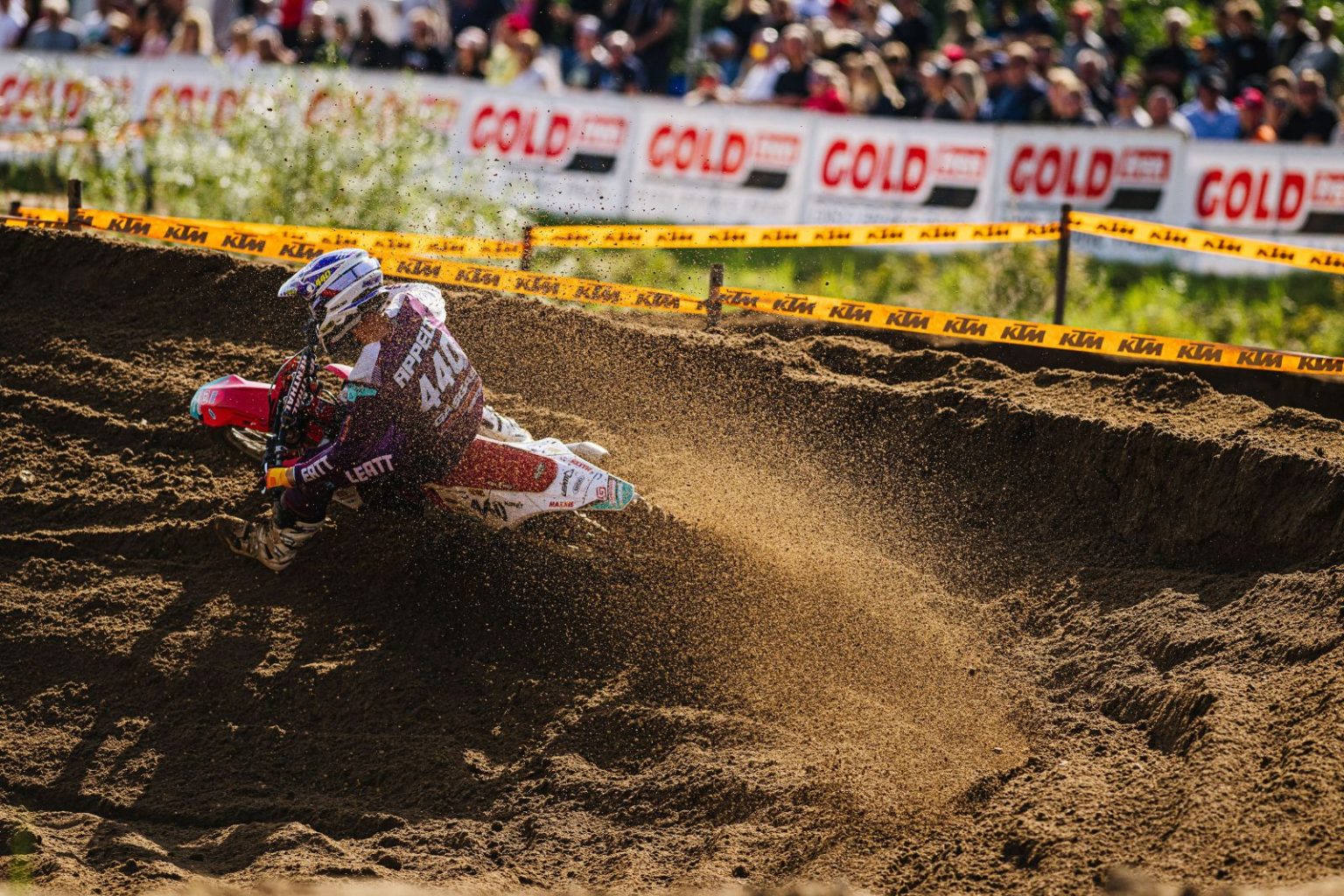 ADAC richtet zukünftig die Deutsche Motocross Meisterschaft aus ...